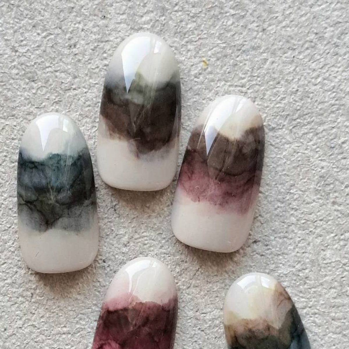 Bleeding Ink – KOKOIST USA